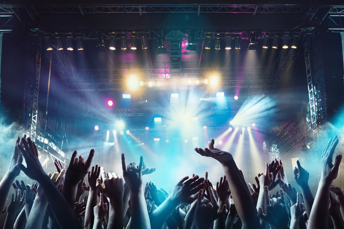 DEAG zieht IPO-Ticket - Ausgabe 4/2024